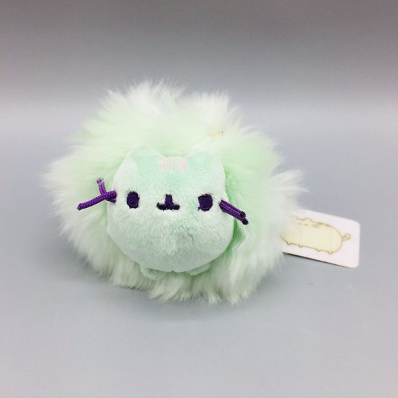 Pusheen | Accessories | Pusheen Cat Green Pom Pom Keychain 4 With Gold ...